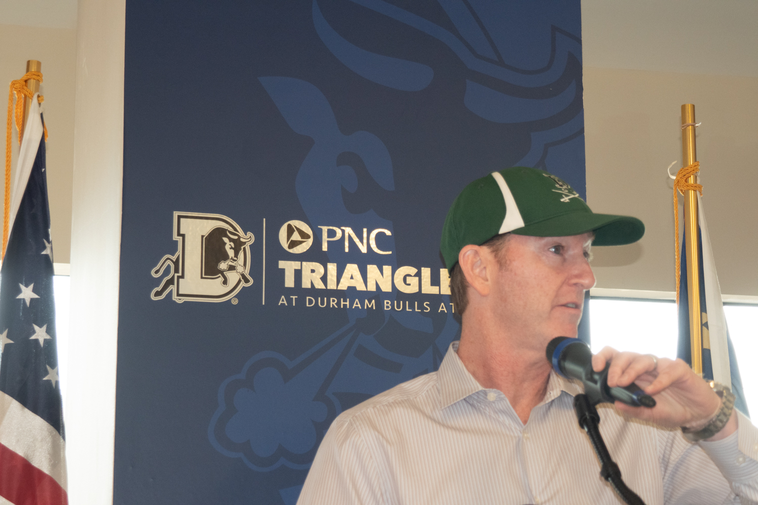 Rotarian, Matt McDowell, Presents